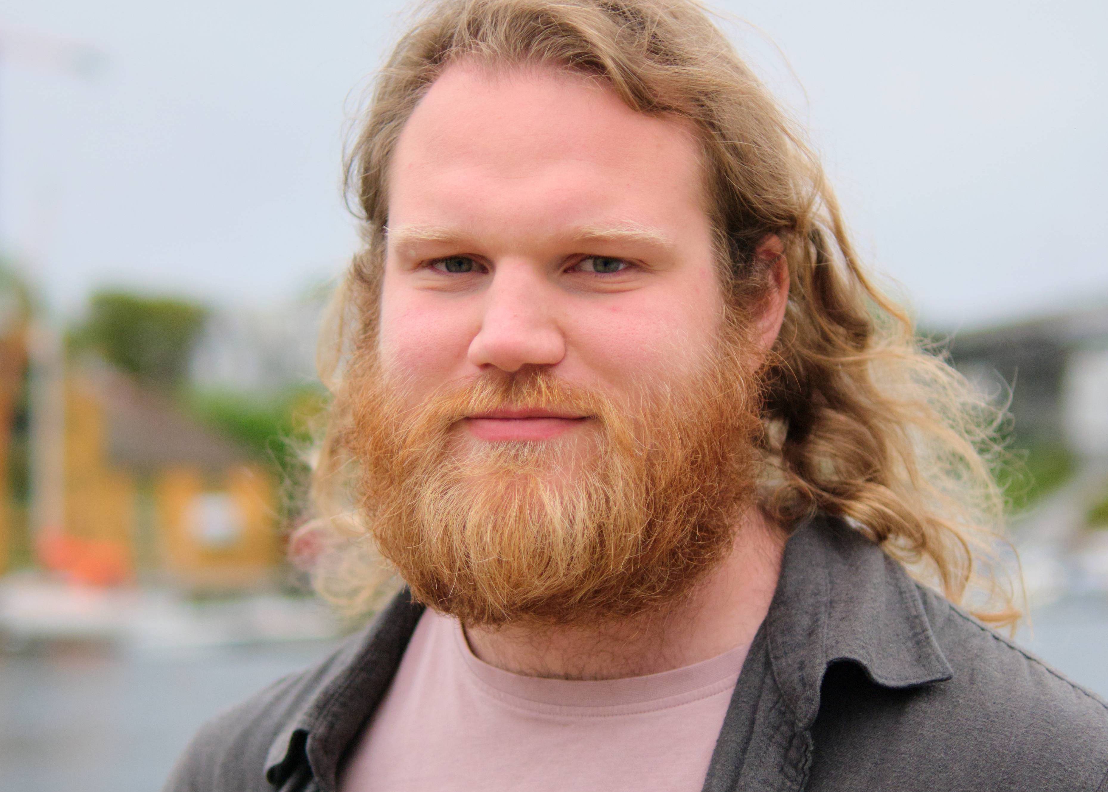 Ja takk, begge deler - svar til Hagerup